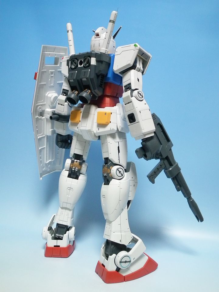 GUNDAM GUY: 1/48 Mega Size RX-78-2 Gundam Ver. GFT - Review