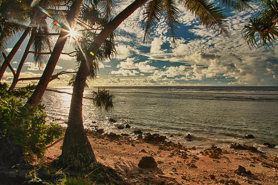 PINGELAP, UNA ISLA DE DALTÓNICOS POR CULPA DE SU REY