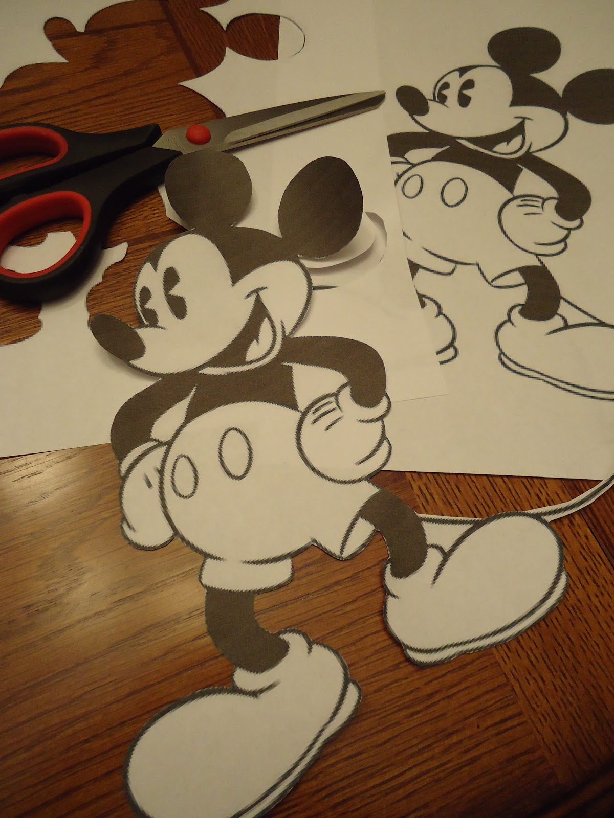 Nailed It!: Mickey Character Canvas