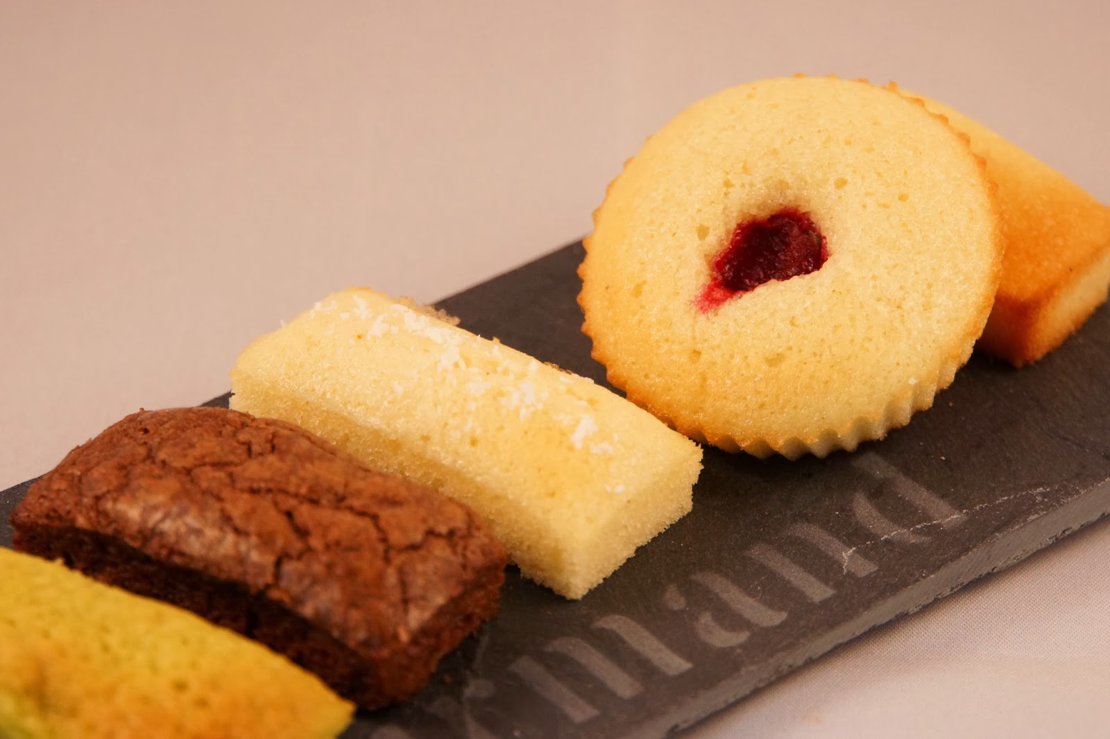 Assortiment de mini-financiers