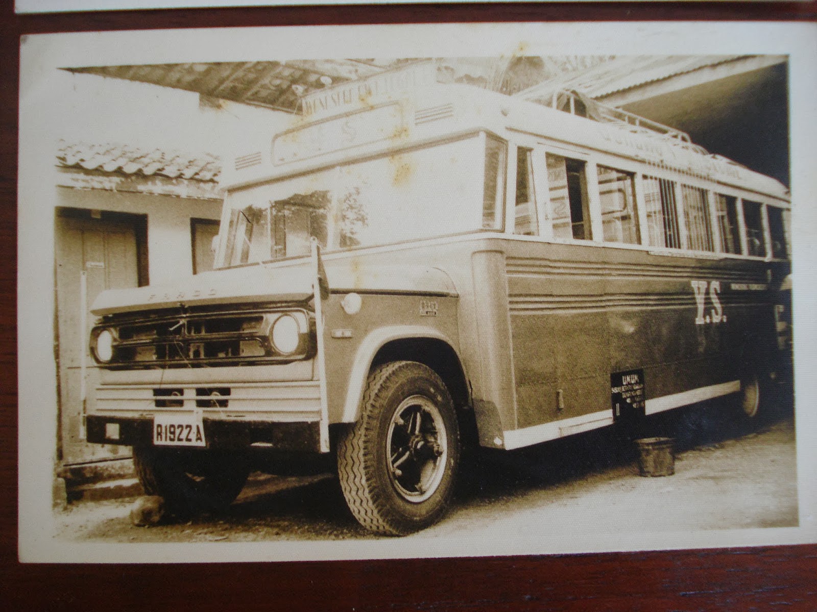 BANYUMAS ANTIK: FOTO BUS JADUL*SOLD OUT*