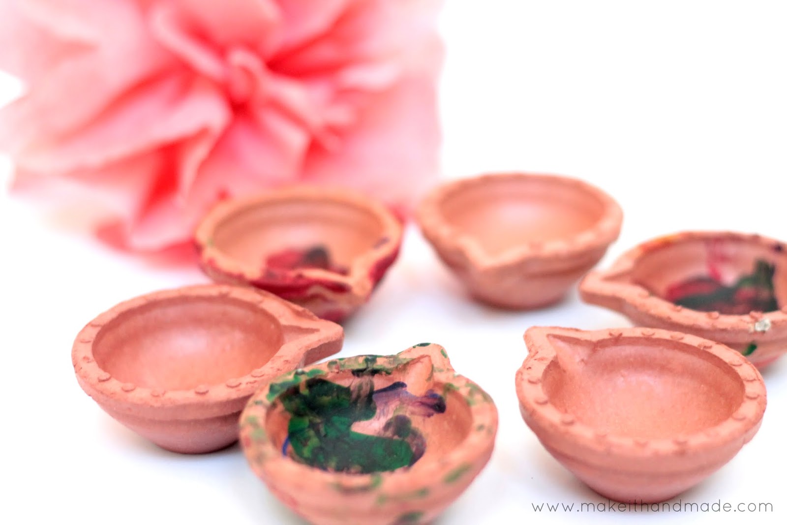 Make It Handmade: Painted Diyas for Diwali
