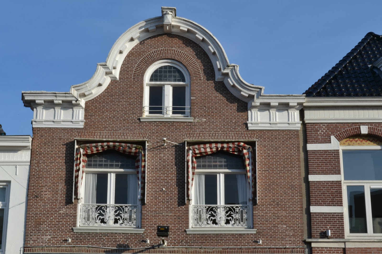 Welcome to the official blog of RixtRegina: Old Dutch buildings
