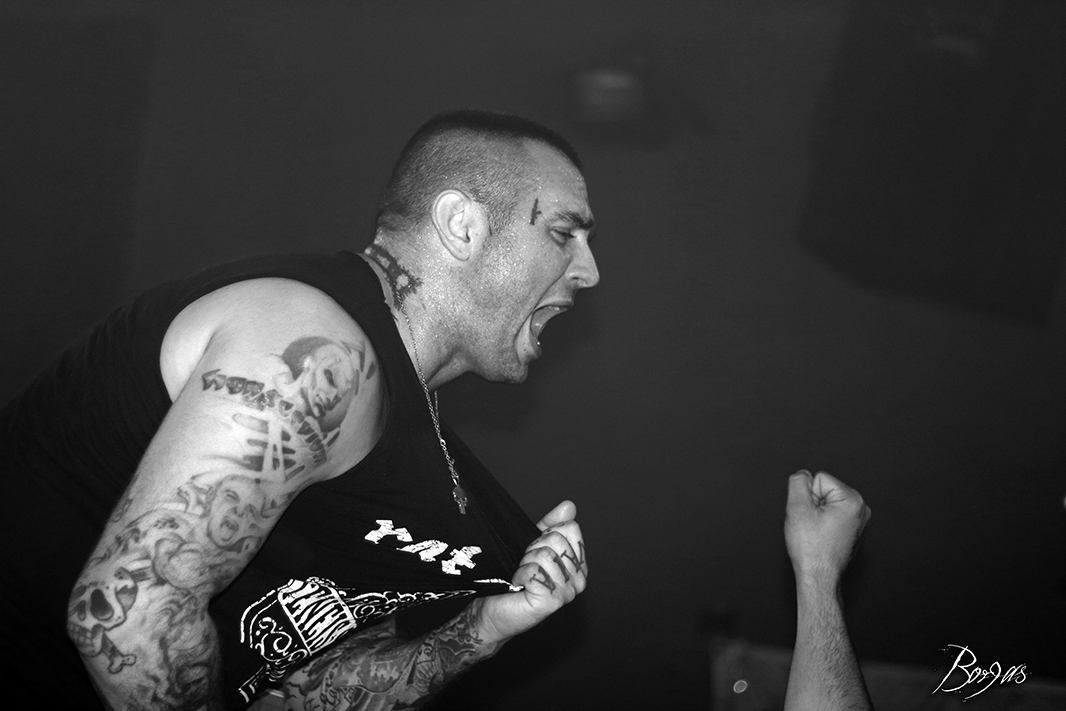 La Biblioteca de Miguel Borgas: Concierto de «Sangre Salvaje» + «Non ...