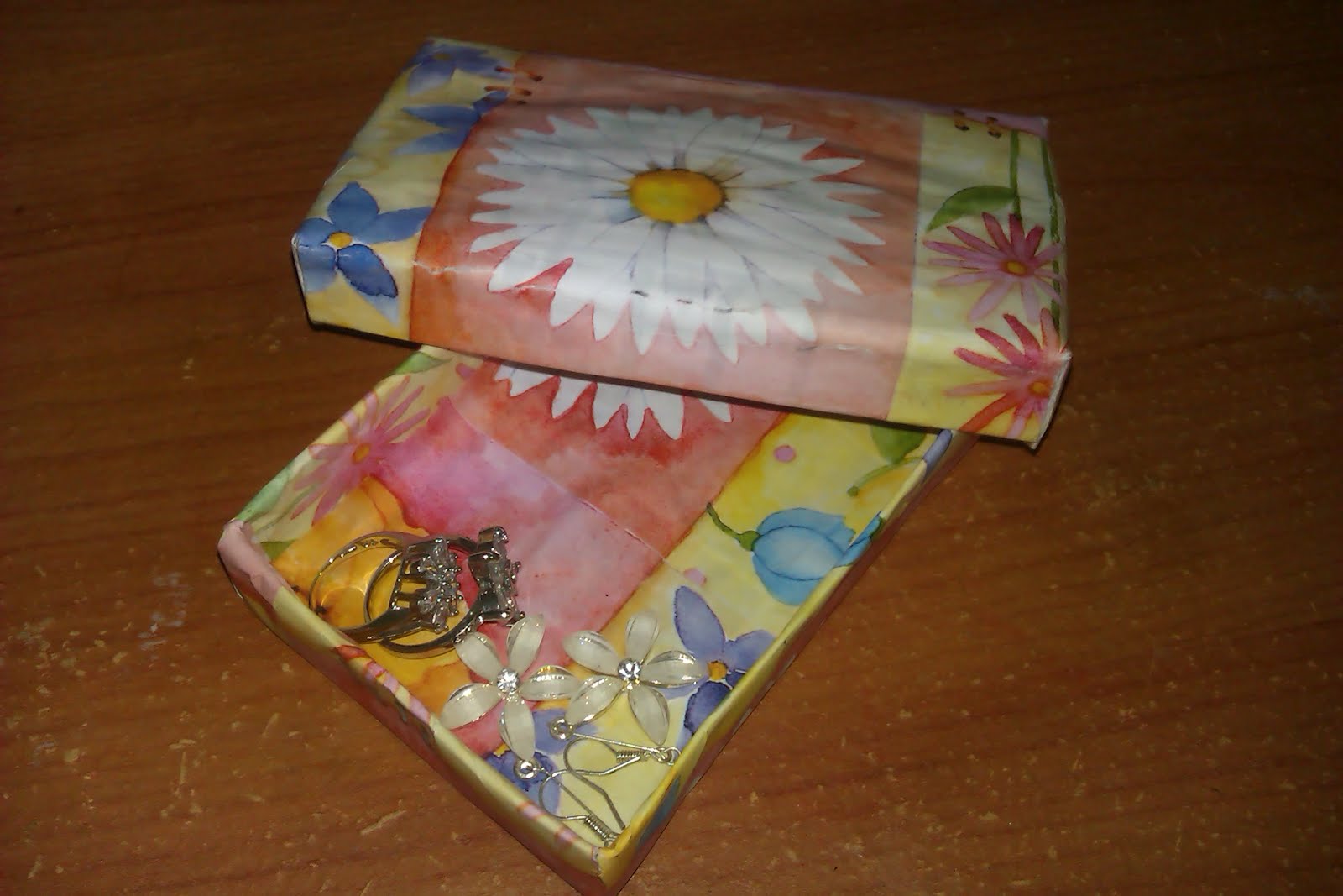 Sunshine & Dewdrops: Handmade Boxes - PaperLuv Series