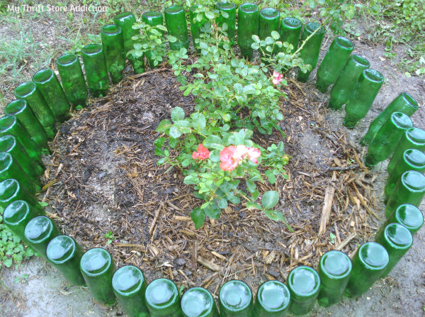 Rings Around the Rosies: 3 Repurposed Garden Borders | My Thrift Store ...