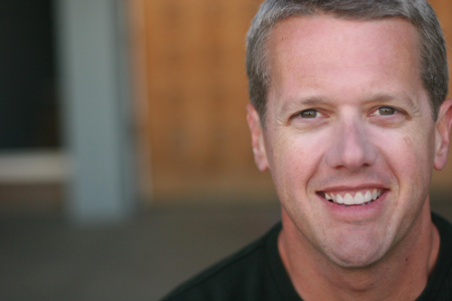 Who is that actor, actress in that TV commercial?: April 2013