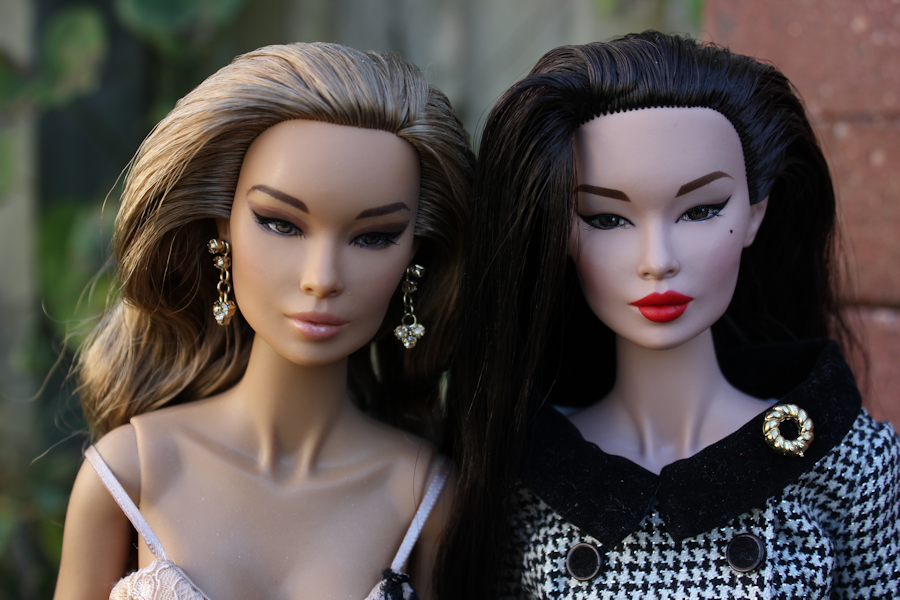 DollyPanic!: FR16 Incognito Elsa Lin