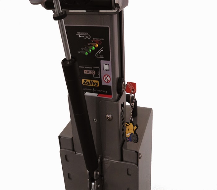 Trailer tug Made in Italy Zallys: Electric load mover Zallys model M12 INOX