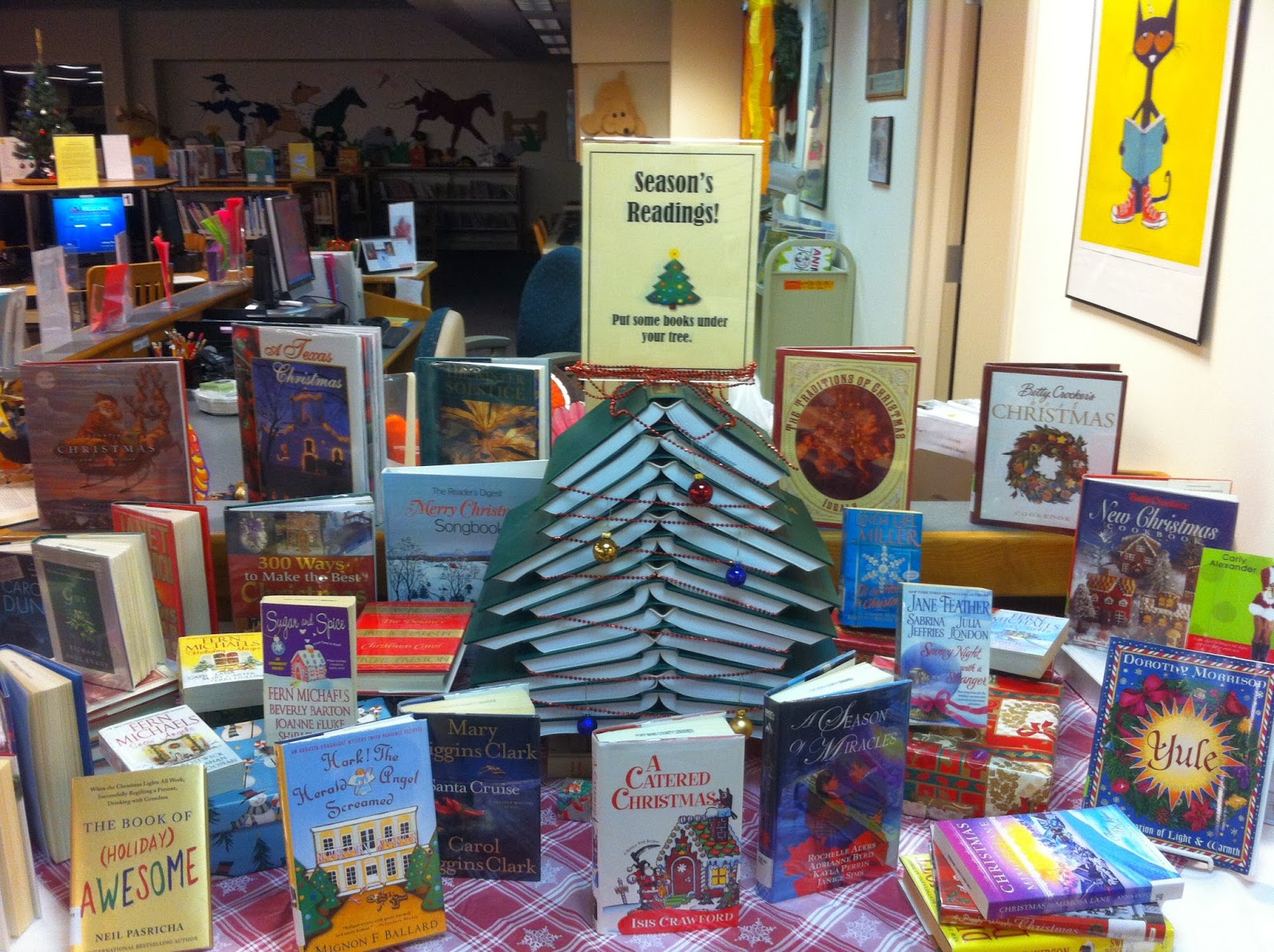 Library Displays: Christmas Displays