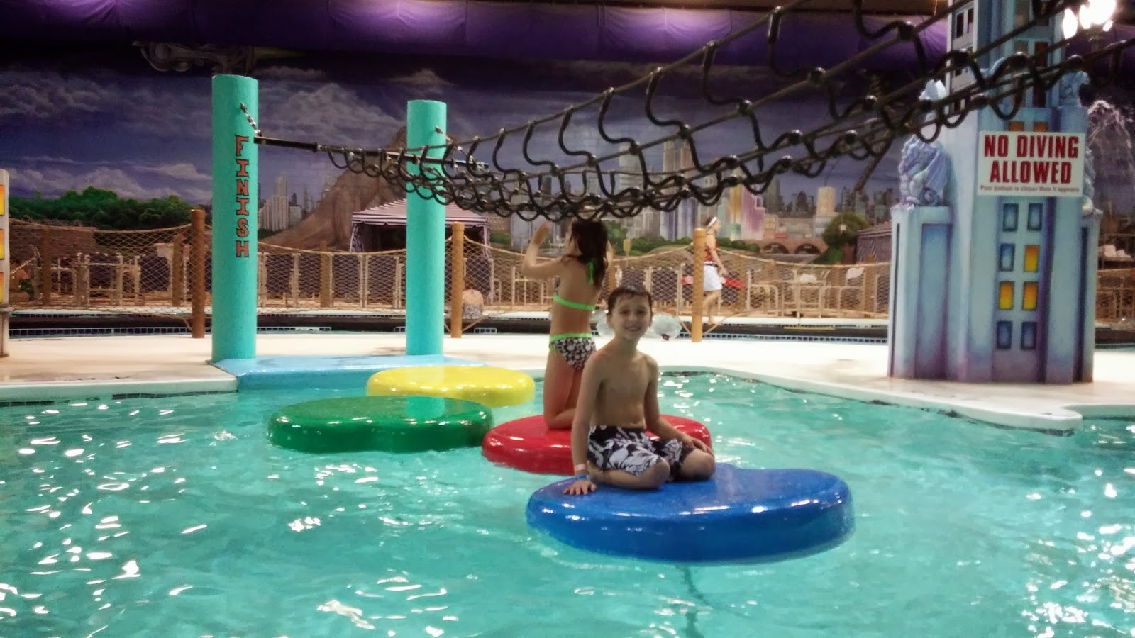 Gust Gab: Metropolis Resort Chaos Waterpark #Staycation