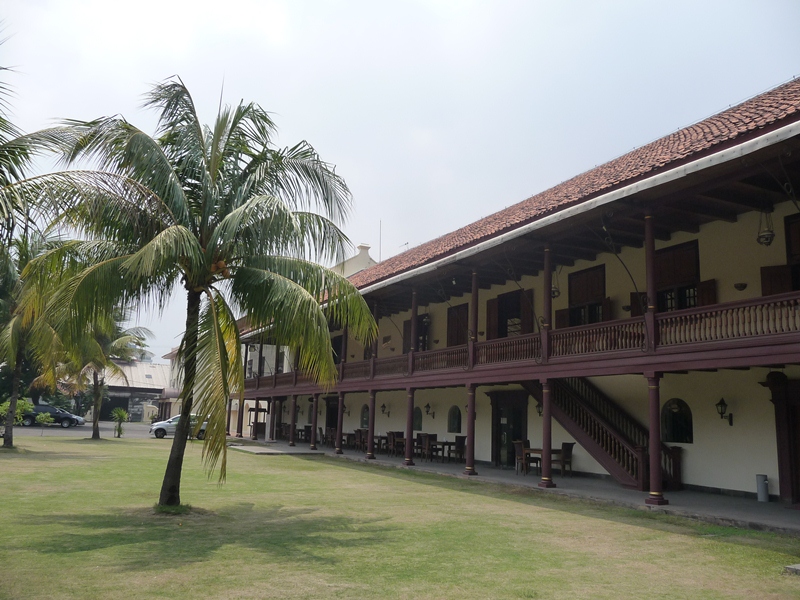 Danker op reis: Bezoek aan oud-Batavia.