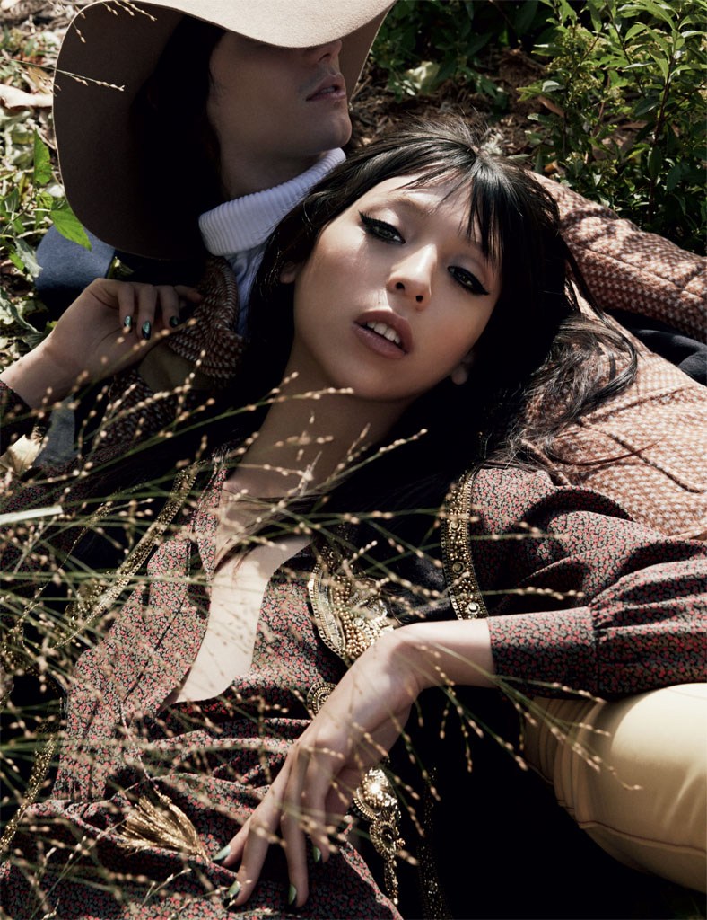 that 70's show: issa lish by david roemer for vogue mexico december ...