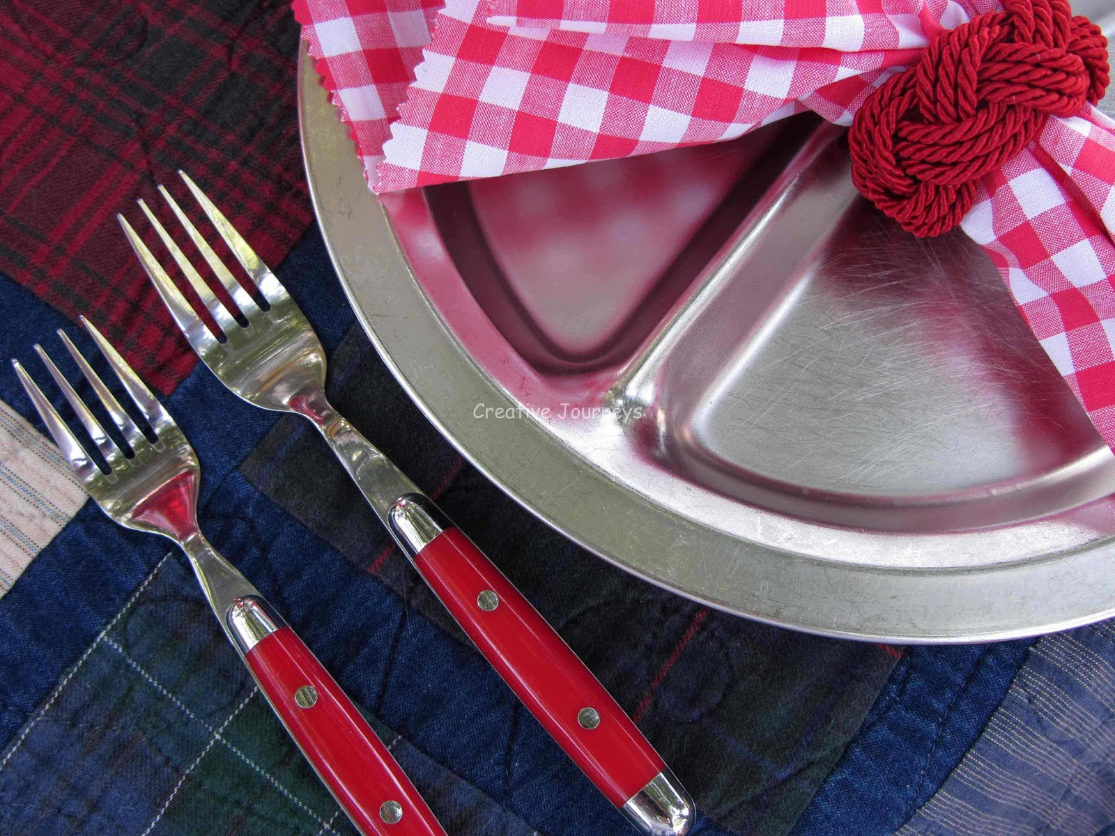 Creative Journeys: A Hamburger Lunch Tablescape