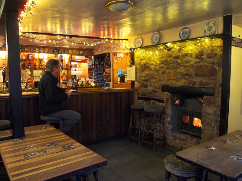 Shove it, Chuck it, Toss it...: Salutation Inn, Ham, Gloucestershire