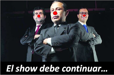 Rojoscuro: El show debe continuar...