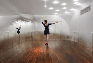 home design minimalist: Comfortable Modern Dance Studio Interior Design ...