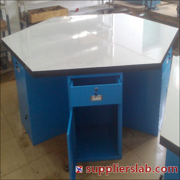 ZHIHAO LAB FURNITURE LTD: Wooden Lab Tables