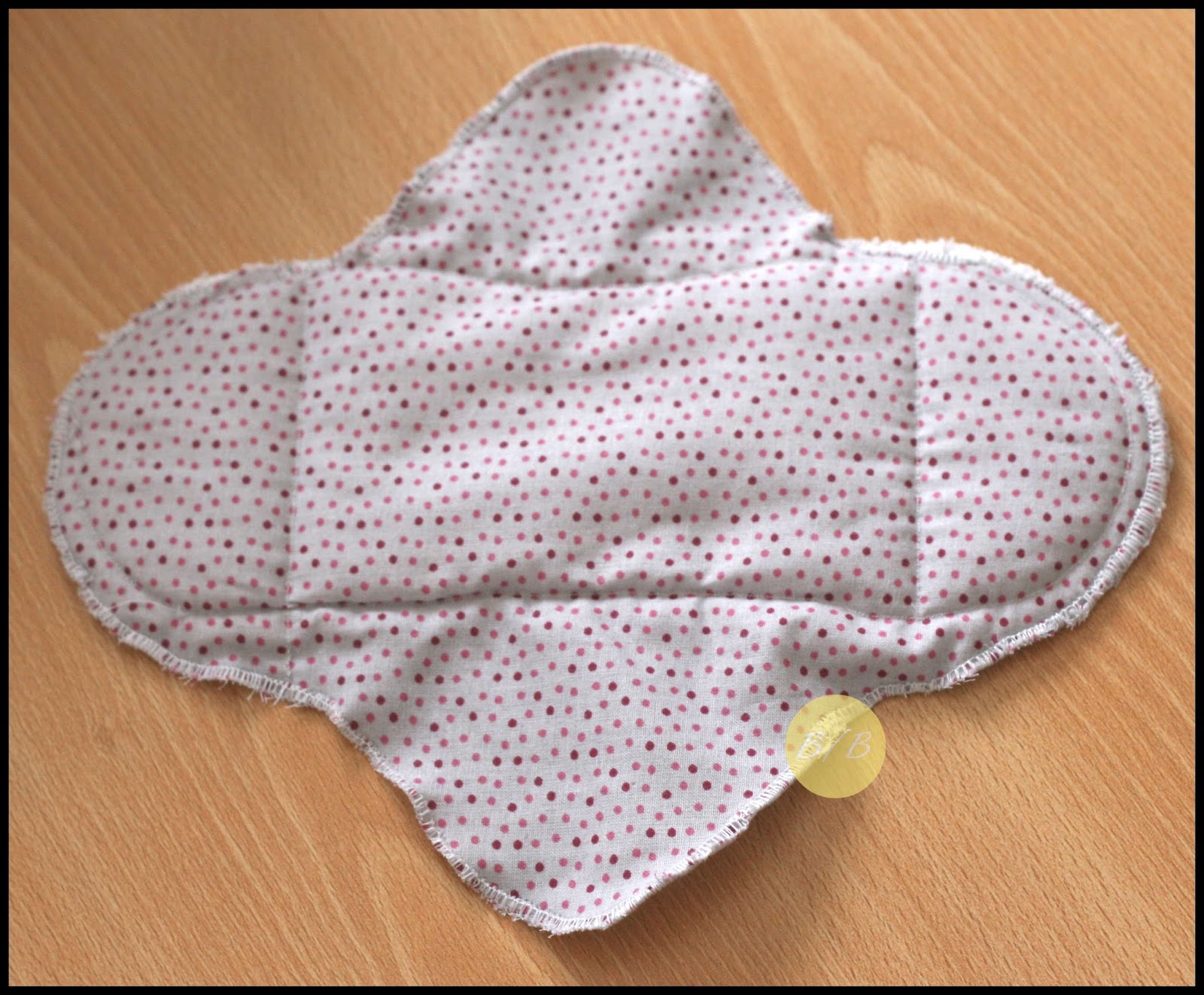 Un Blond & Une Brune: [DIY/ tuto] Serviettes hygiéniques lavables