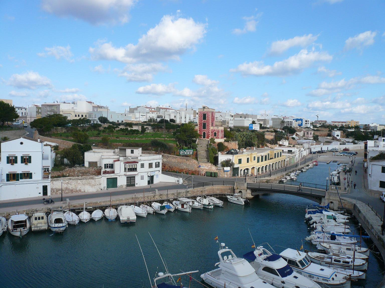 Phoebettmh Travel: (Spain) – Menorca island - The Island of Pleasant Breeze
