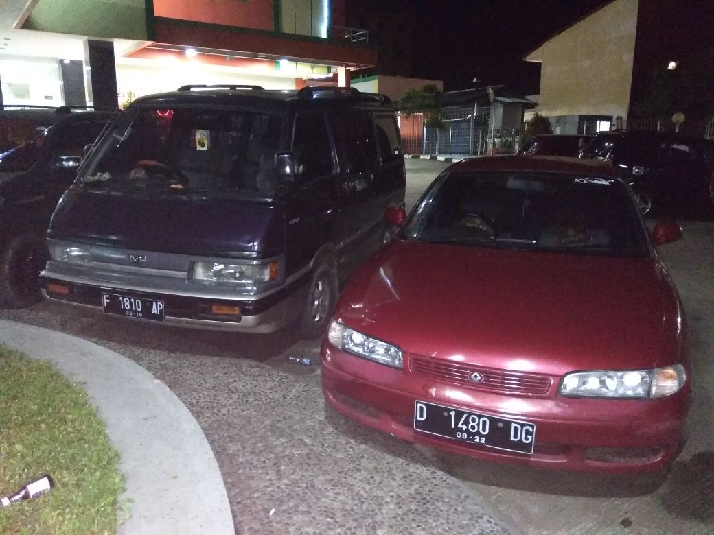 Nonos Merah kang Asep - Mazda Cronos Indonesia