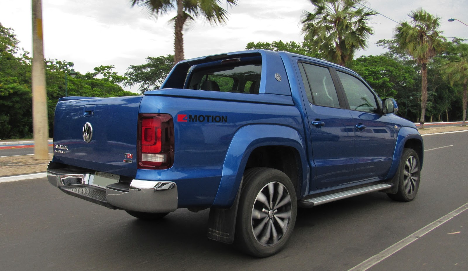 Avaliação: VW Amarok Extreme 4x4 - boa no uso off-road, ótima também na ...