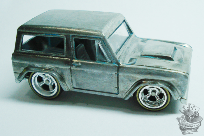 HWCustom: 1967 Ford Bronco - Rat Rod