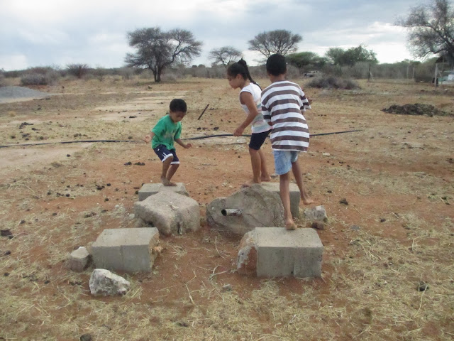 Loletta in Namibia: Quicksand and Boiling Lava