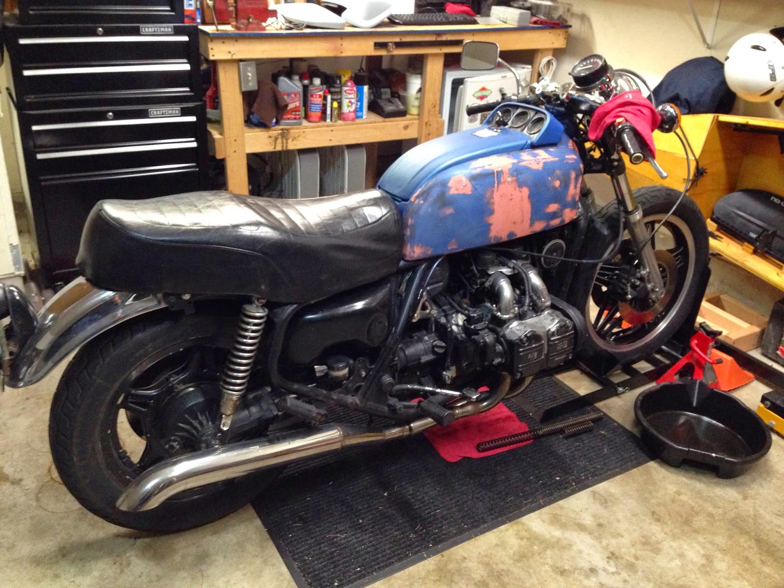 Drew's Projects: 78 Goldwing Cafe Racer
