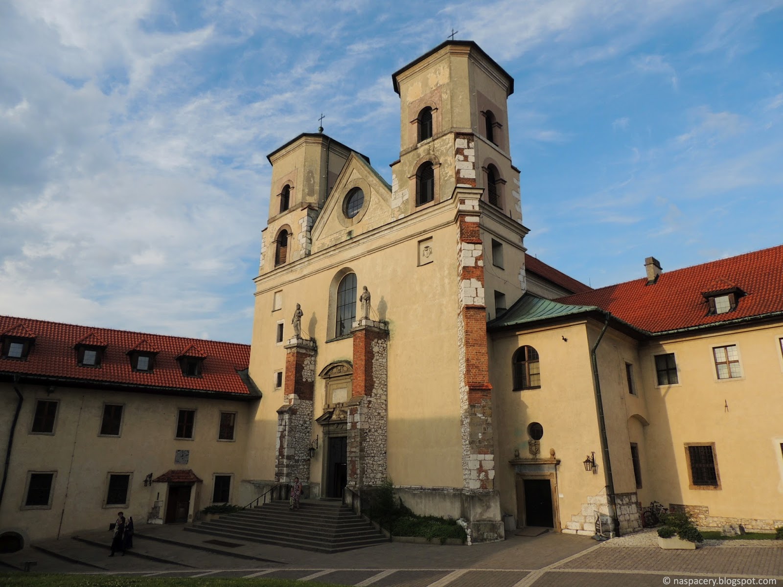 Spacery krótkie i te nieco dłuższe: CSSML i NDSMD, czyli tynieckie ...