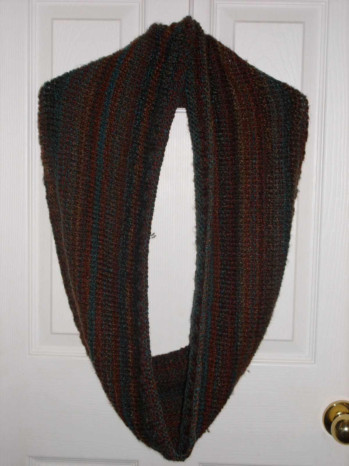 suziQcreations: Long stockinette cowl
