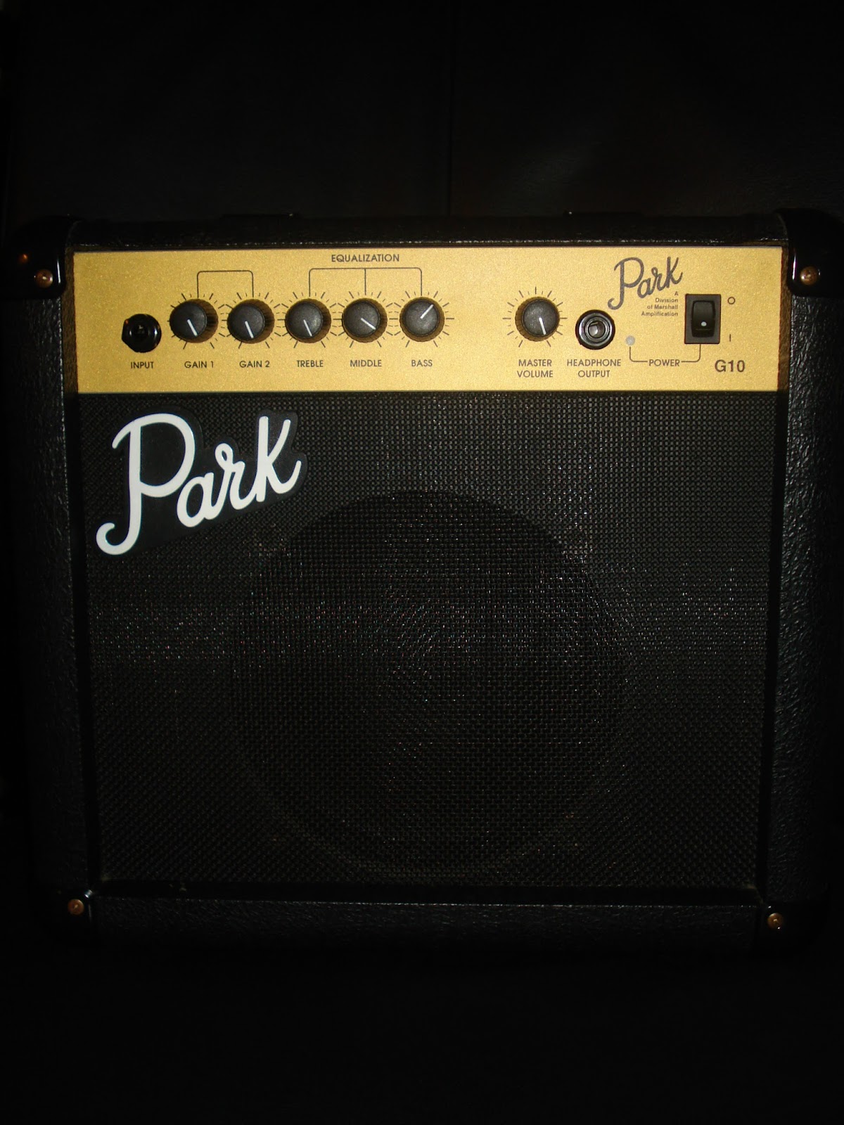 SoCal Gear Museum: 1990s Park G10 Combo Practice Amp