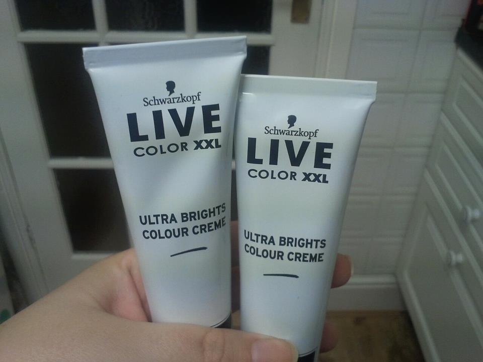 Amelia's Allsorts: Schwarzkopf Live Color XXL Ultra Brights Raspberry Rebel