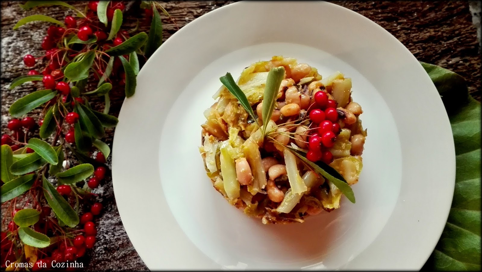cromas da cozinha: Couve com Feijão Frade salteada em azeite e alho