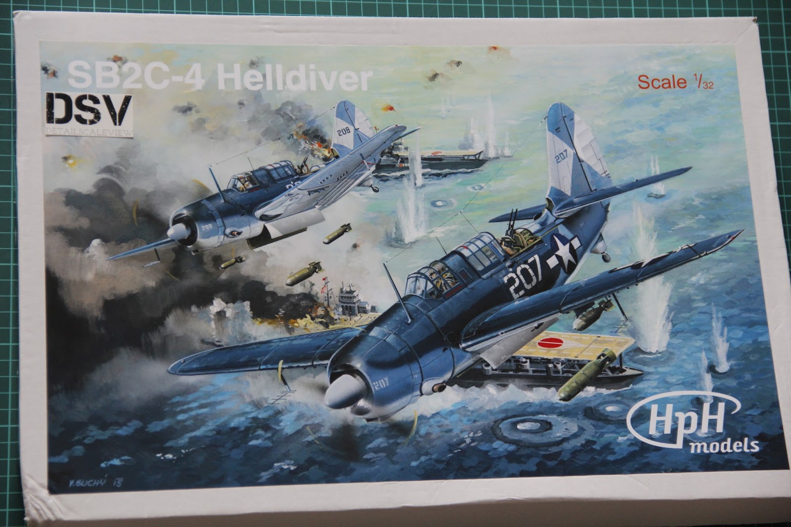 HPH Models 1/32 SB2C-4 Helldiver (HPH32036R) - DetailScaleView