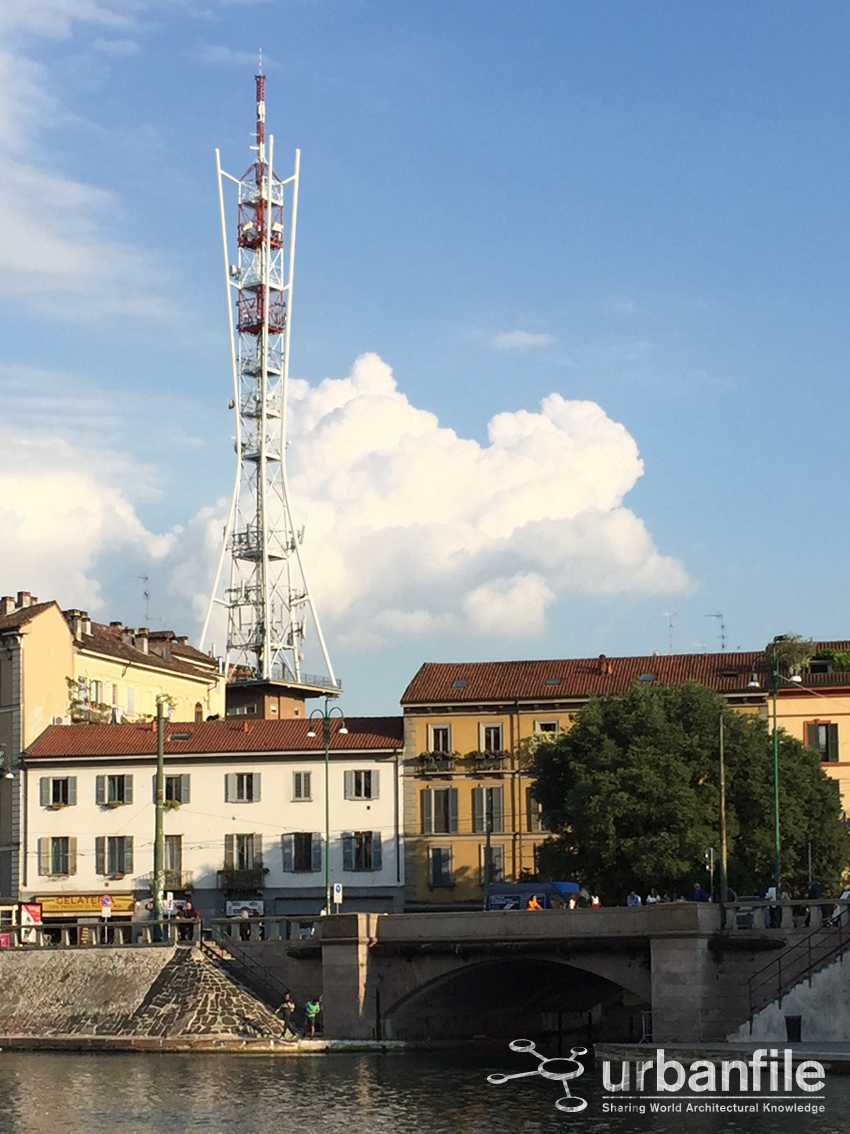 Zona Darsena - L'antenna della Telecom, e se la modificassero? - Urbanfile