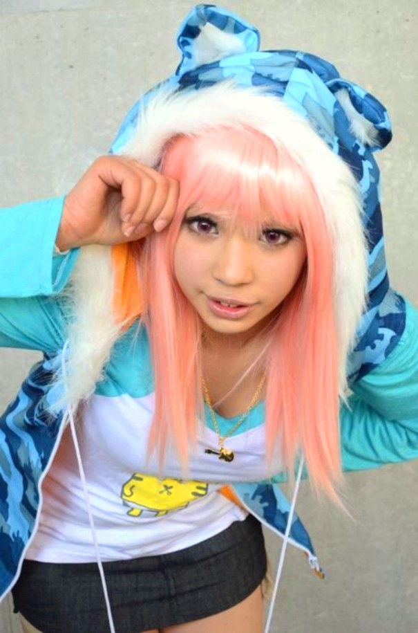 Wow! Gadis Cosplay Jepun Beraksi (20 Gambar)