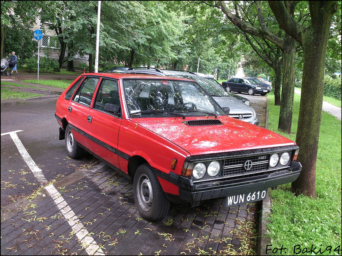Pobliska Ulica: 1988 FSO Polonez 1.5 SLE "Akwarium"