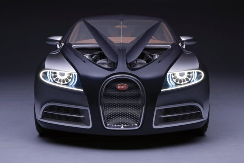 Latest Cars: 2011 Bugatti Family Review
