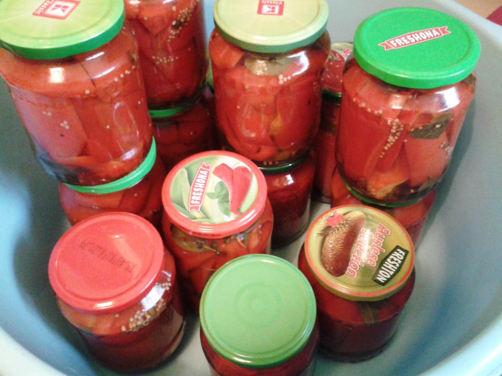 Incursiuni prin gastronomie: Ardei California sau gogoșari în oțet ...