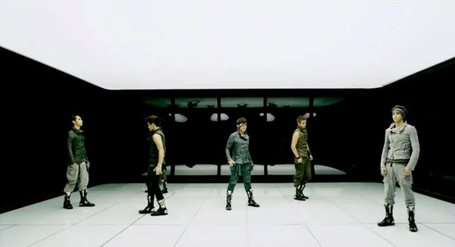 LOVE4DREAM: I'LL BE BACK - 2PM