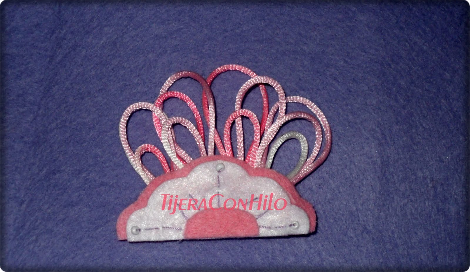 ...TIJERA CON HILO...: COLA RATON