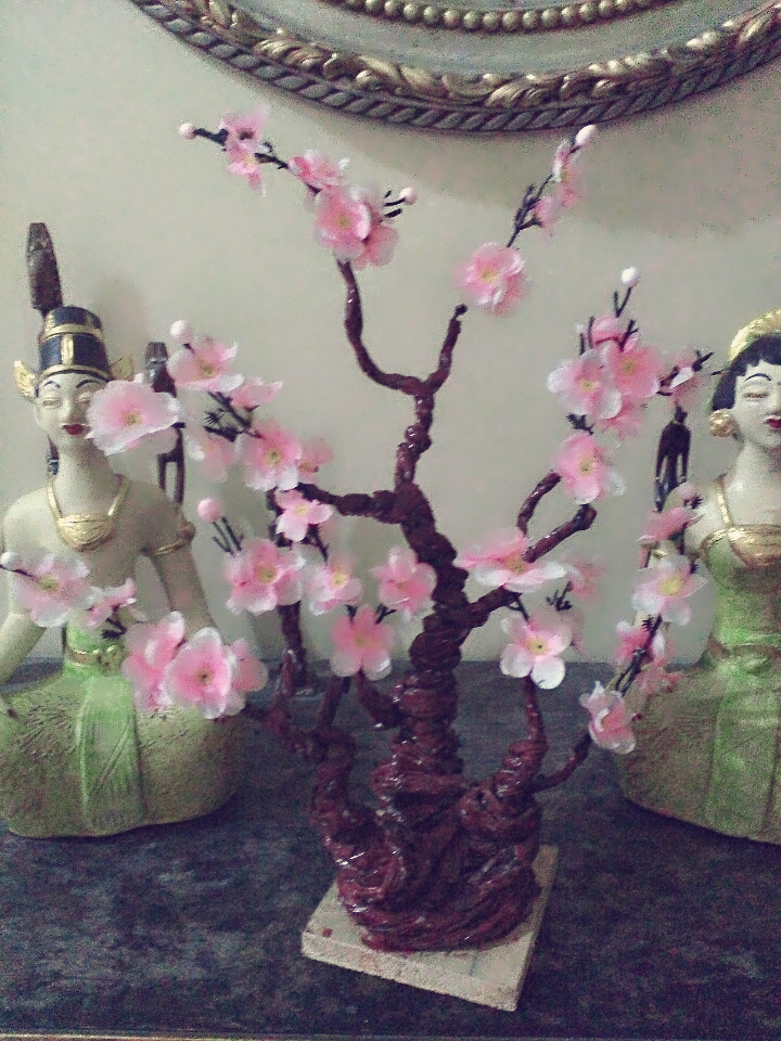 25+ Hiasan Dinding Ranting Pohon Dari Kertas, Percantik Ruangan!