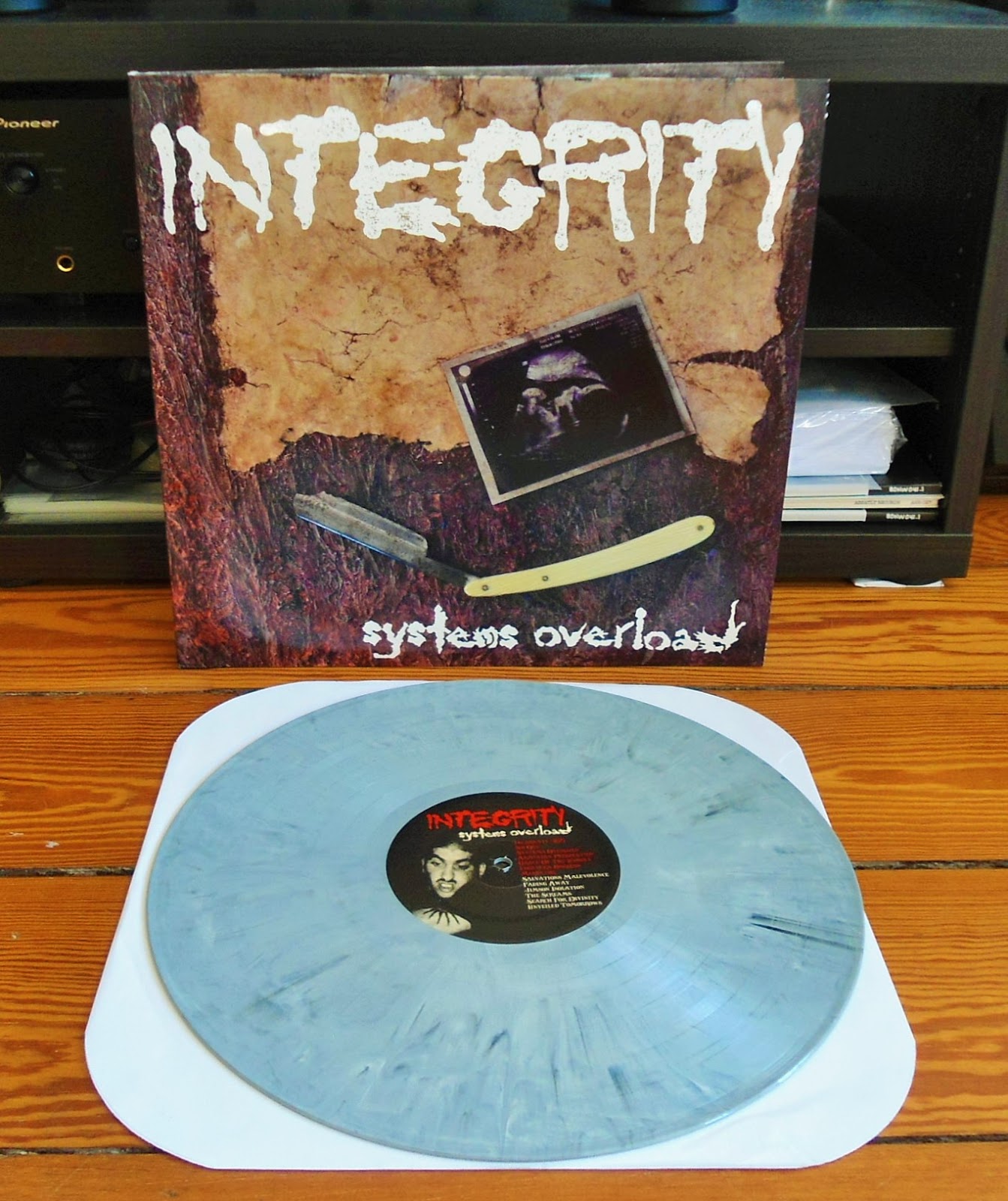 hardcore/metal vinyl: integrity - systems overload