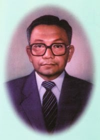 seting, salting, penting: Prof. Dr. Teuku Jacob