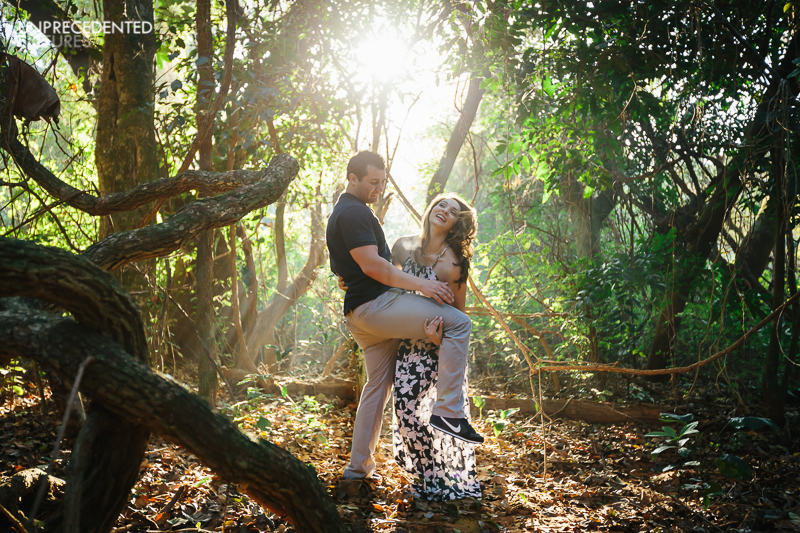 UNPRECEDENTED PICTURES: Steve & Cass