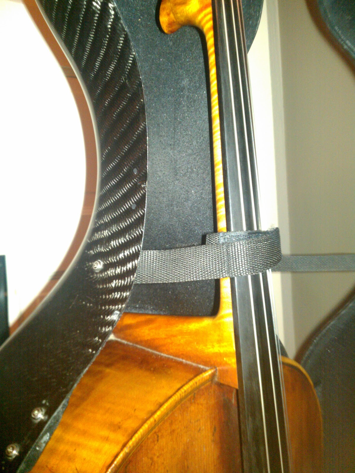 woohoohooeee!: Nova cello case strap mod