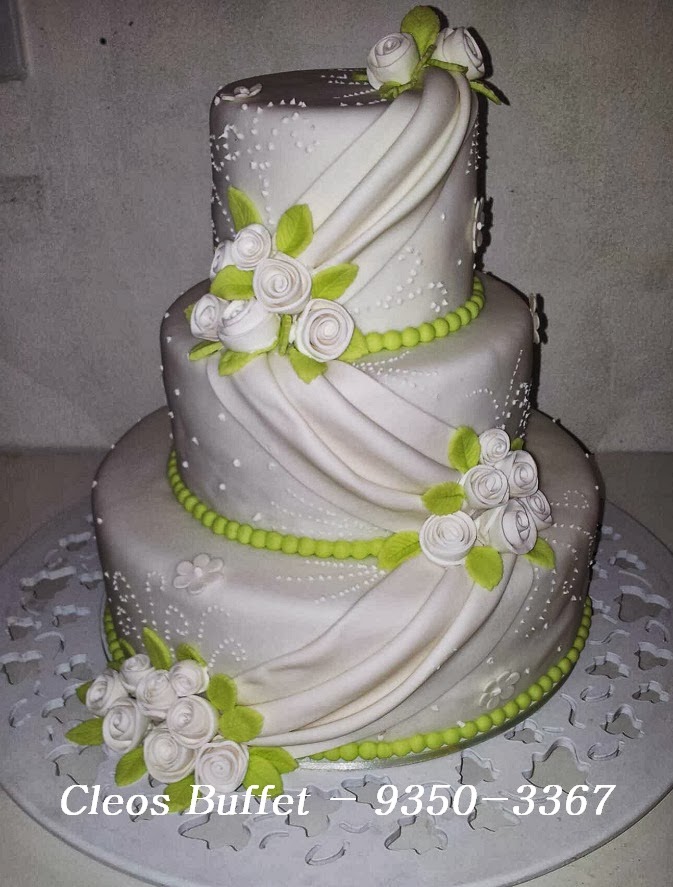 Cleos Buffet Bolos Artísticos: 03 ANDARES - R$ 349,90