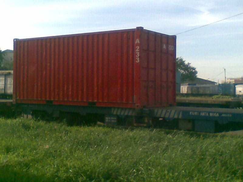 AMEX TRANS: LAYANAN ANGKUTAN BARANG VIA KERETA API