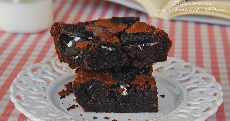 IL LABORATORIO DI MARINA: ΜΠΡΑΟΥΝΙΣ ΜΕ ΜΠΙΣΚΟΤΑ ΟREO // BROWNIES CON ...